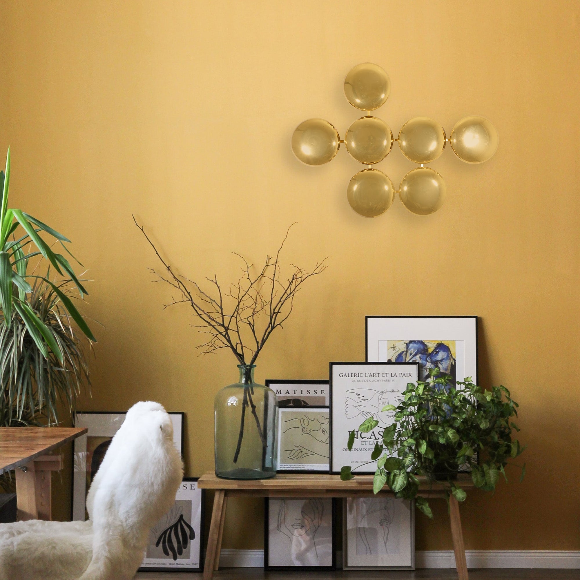 Big Show Gold LED Wall Light for Modern Wall Art | Light & Living