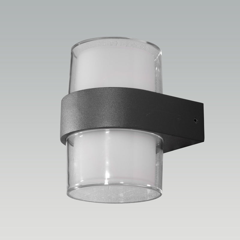 Vision Round LED Outdoor Light for Bright Exteriors | Light & Living